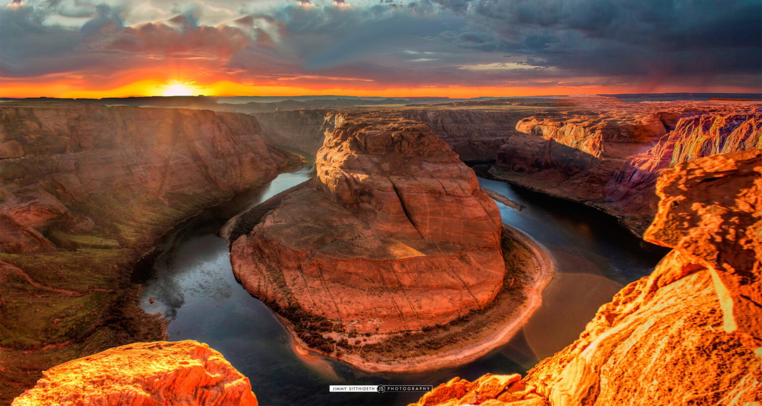 How to Get to Horseshoe Bend, Arizona: A Visitor’s Guide - Nomadic Family